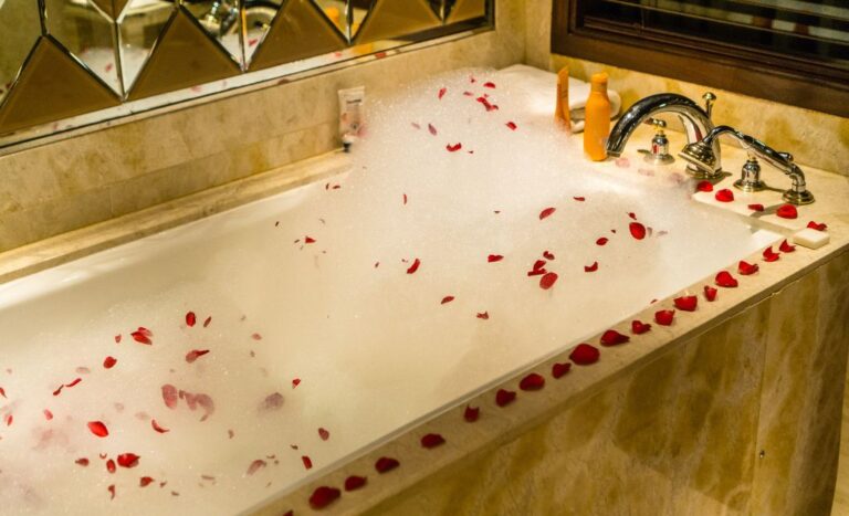 12 Romantic Hotel Ideas For An Intimate Couples Getaway - Love And ...